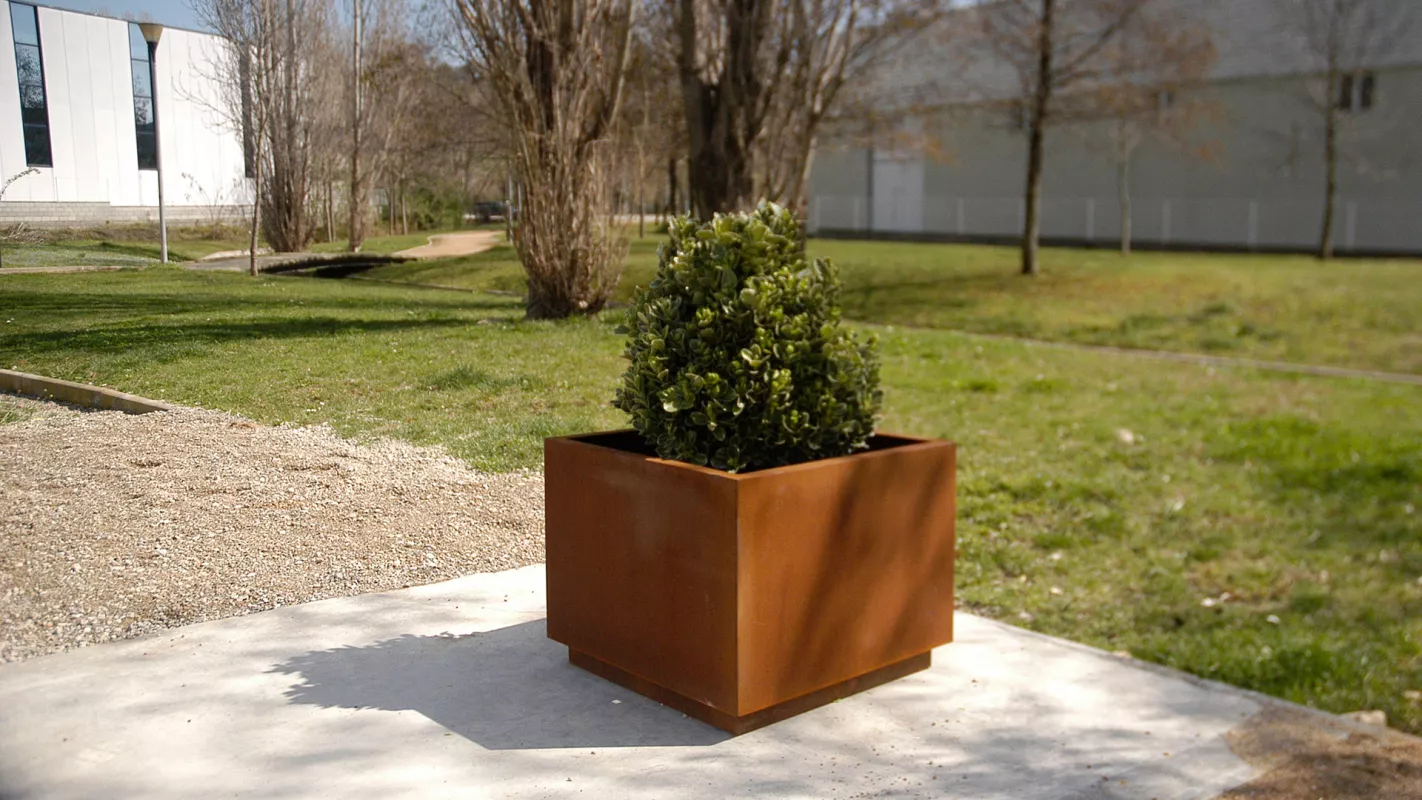 Bac à fleurs SQUARE© | PANACHE Mobilier Urbain